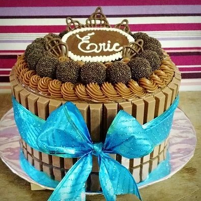 torta kit kat 20 fatias – Andrea Doces e Tortas